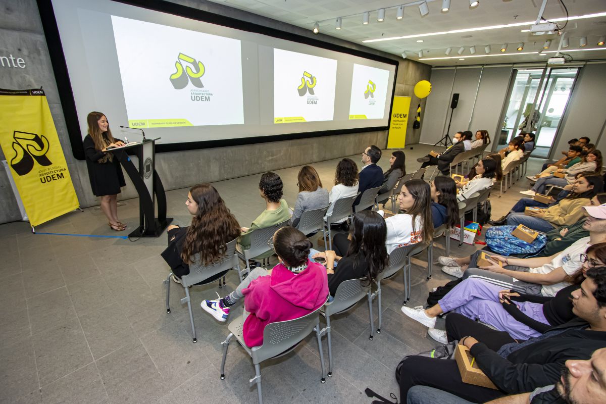 Celebran 50 años del programa de Arquitectura UDEM | Centro Roberto Garza Sada de Arte ...